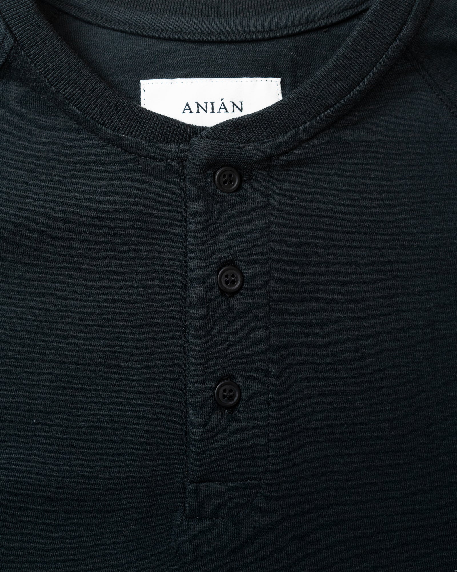 ANIAN MFG | The Circular Henley | Unisex | Cotton – ANIÁN