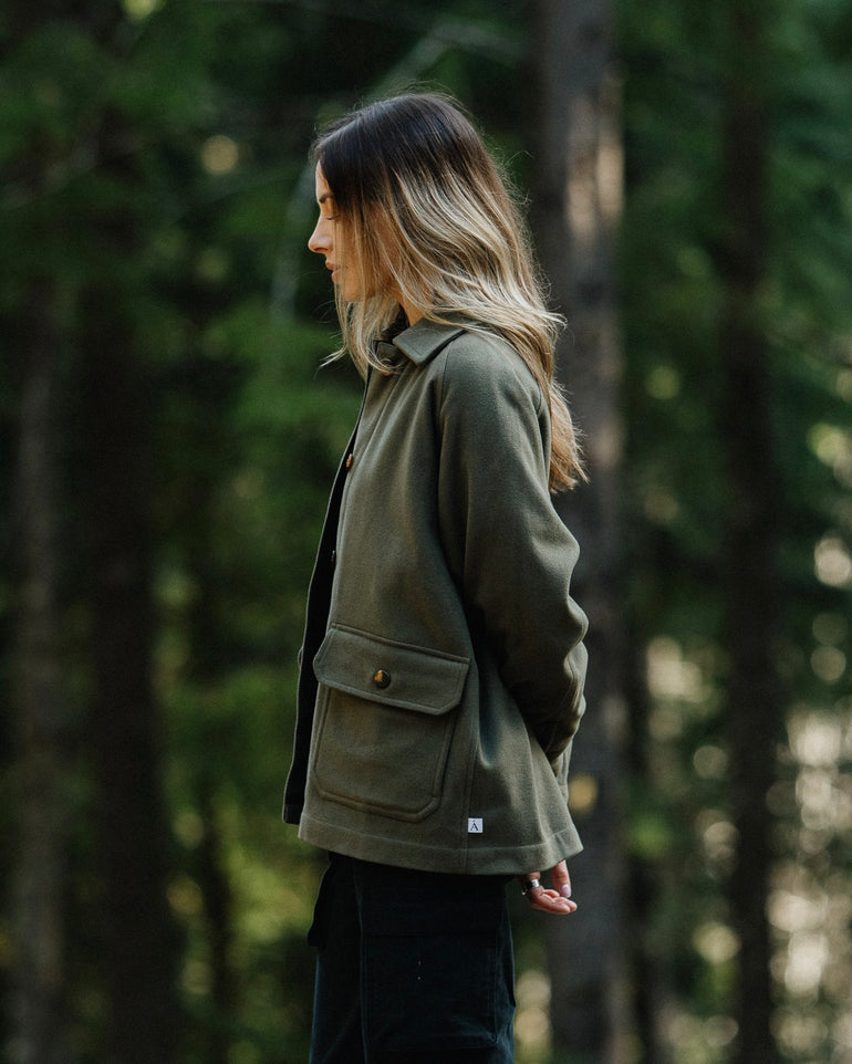 ANIÁN | Made in Canada | Recycled Natural Fibres